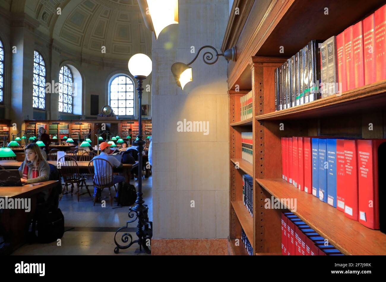 The main reading room of Bates Hall in Boston Central Library.Back Bay ...