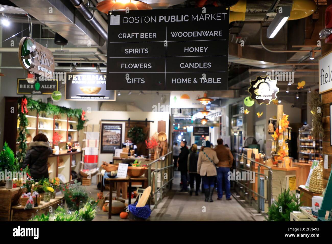 Stores usa market mall hi-res stock photography and images - Alamy