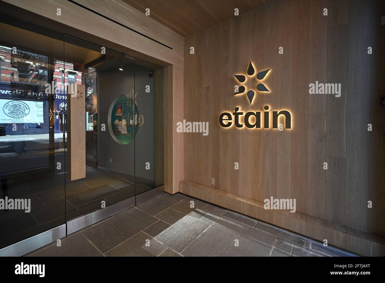 Entrance to Etain Health - Medical Marijuana Dispensary NYC, as Gov ...