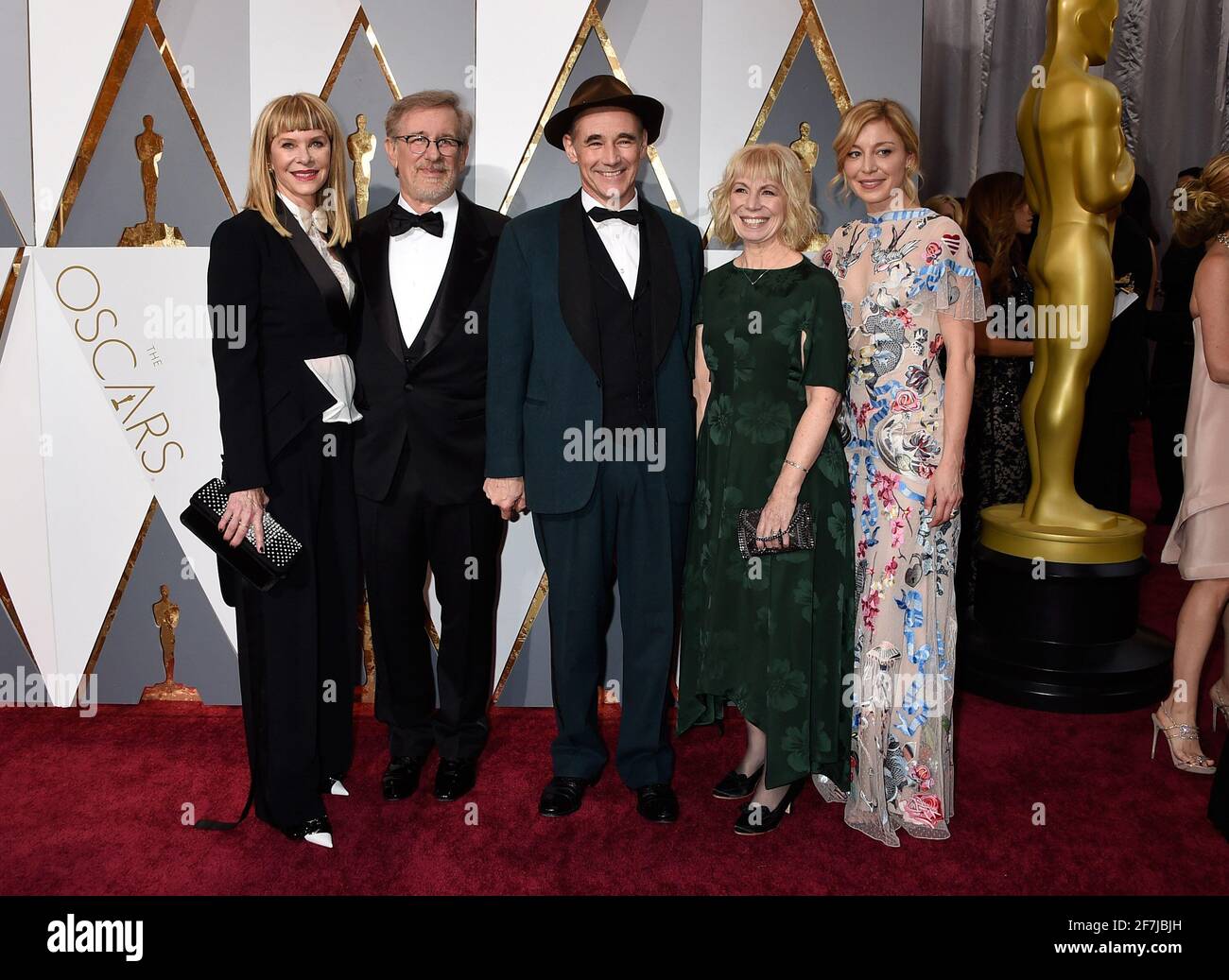 Jennifer capshaw hi-res stock photography and images - Alamy