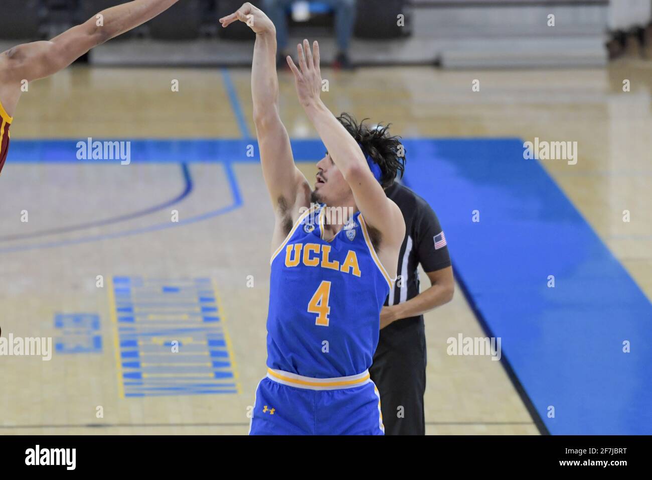 UCLA Bruins guard Jaime Jaquez Jr. (4) shoots the ball during an NCAA ...