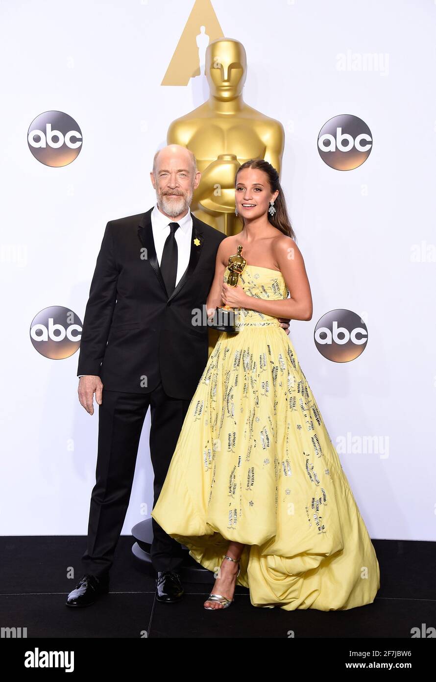 Jennifer jones oscar hi-res stock photography and images - Alamy