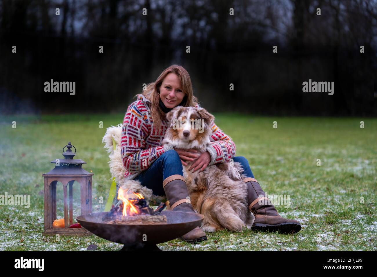 Australian campfire fun hi-res stock photography and images - Alamy