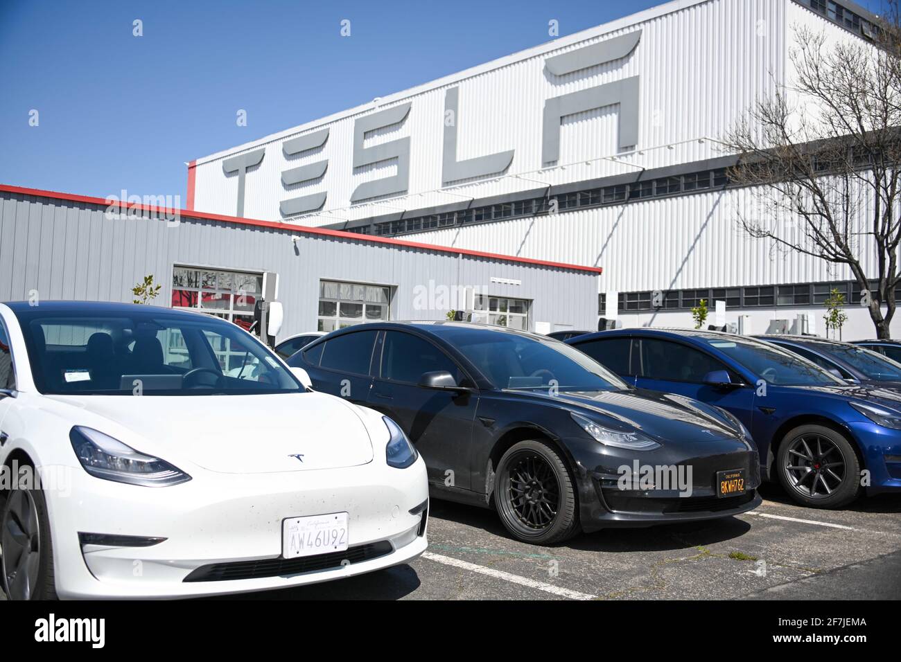 Tesla hq hi-res stock photography and images - Alamy
