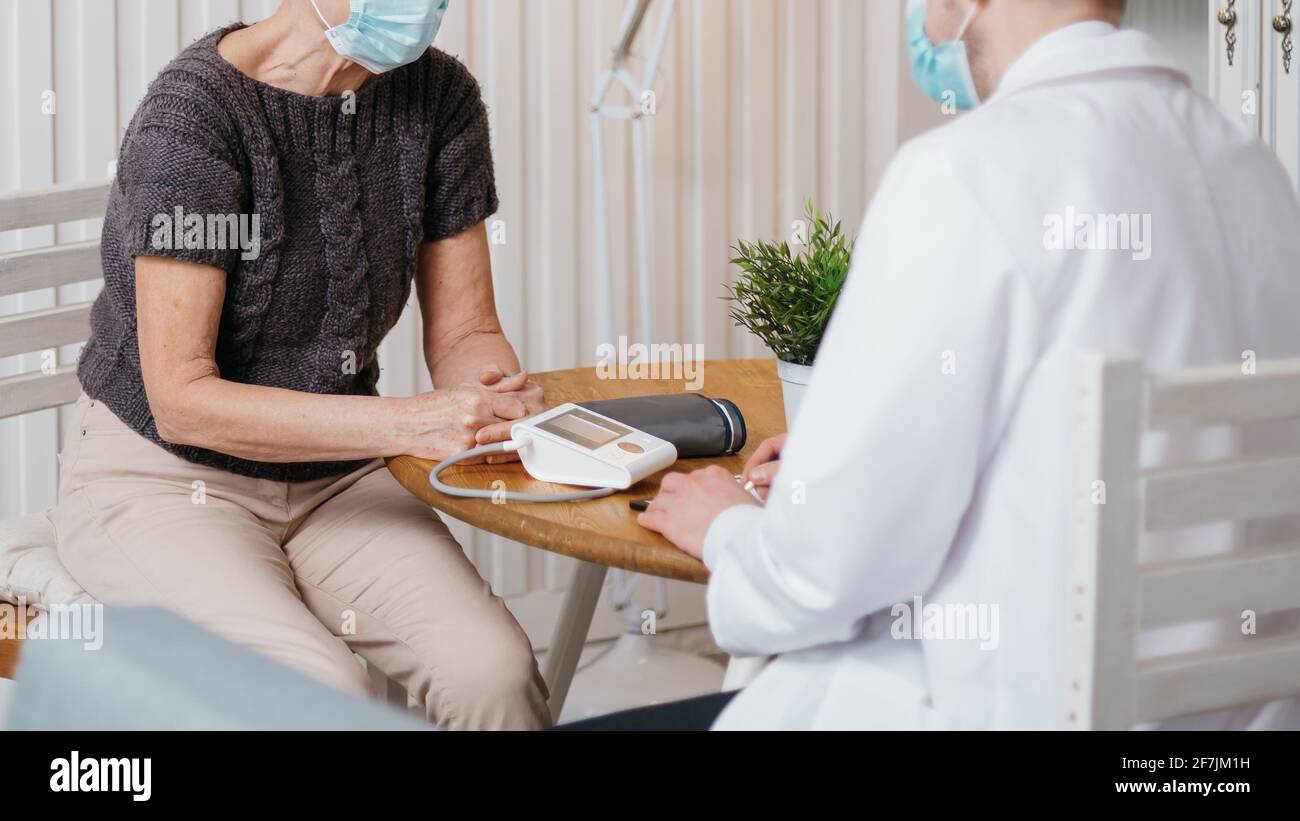 Mature woman asking adult hi-res stock photography and images - Alamy