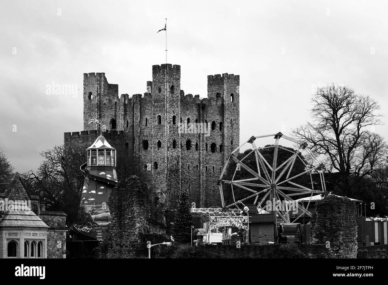 Rochester castle Black and White Stock Photos & Images - Alamy