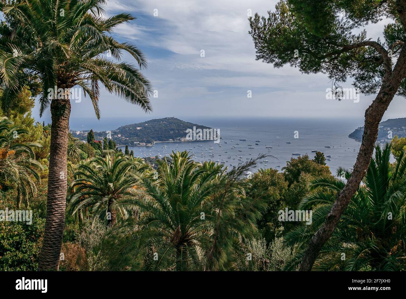 Cote d'Azur mediterranean coast Stock Photo - Alamy