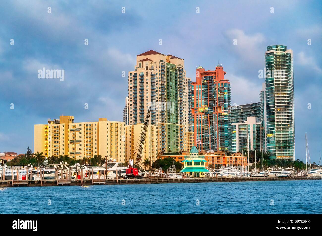 Florida beach scenes hi-res stock photography and images - Alamy