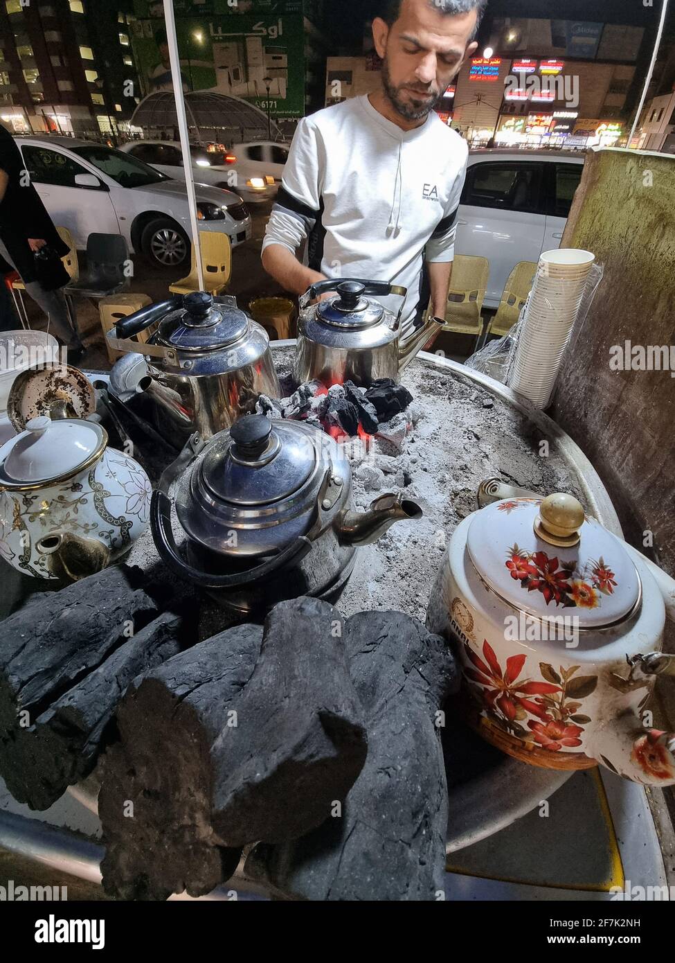 baghdad, Iraq - april 2, 2021: photo of traditional tea making in basra ...