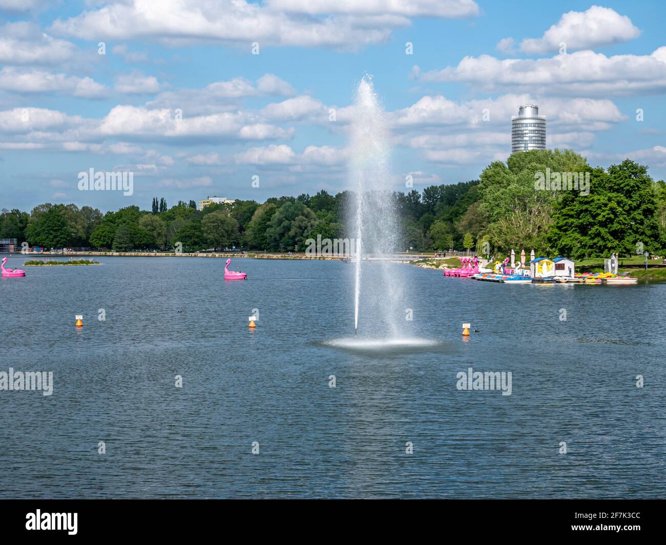 Boat wöhrder see hi-res stock photography and images - Alamy