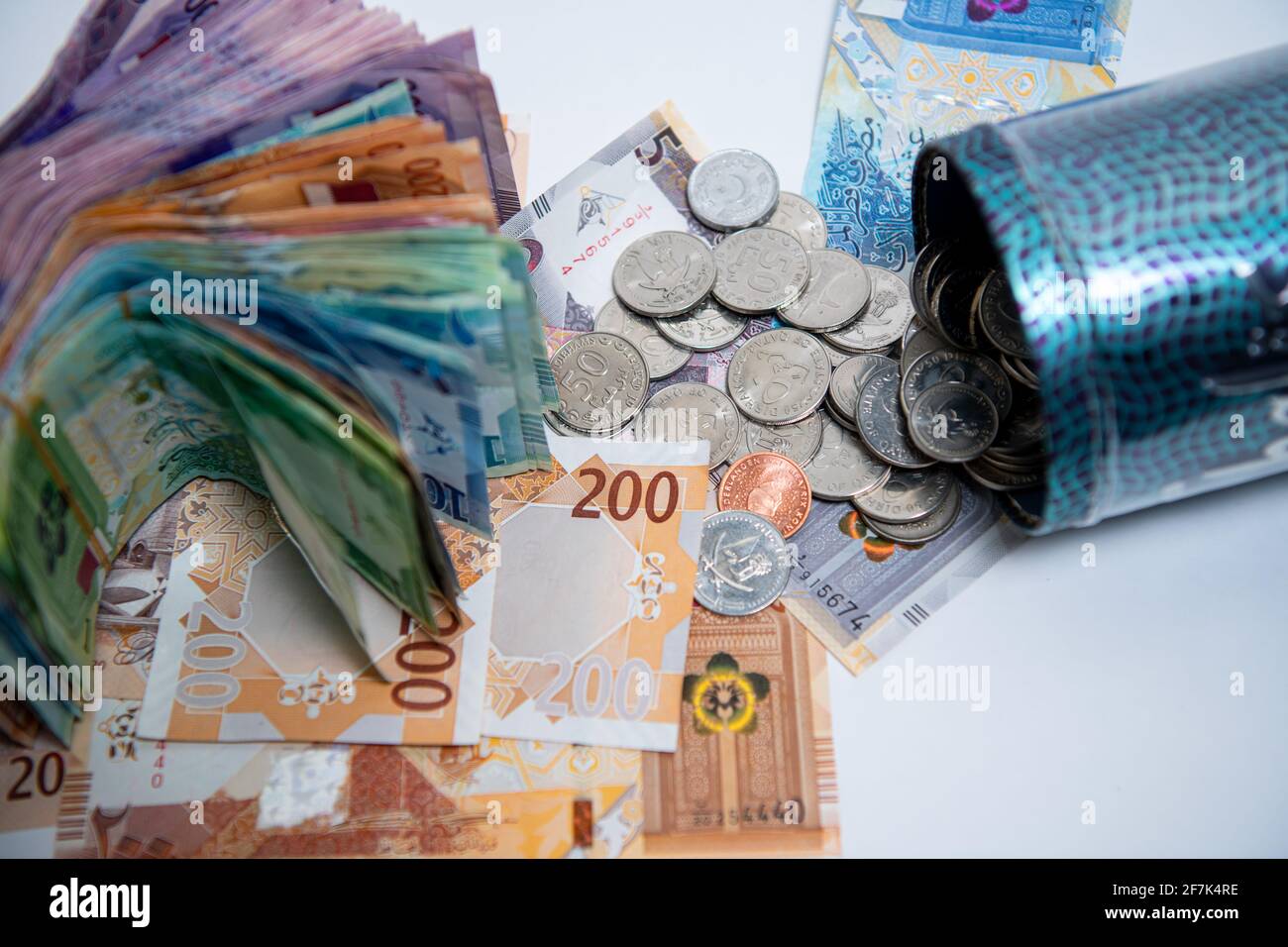 :Qatar Currency Newley Launched Bank Notes. Qatari Riyal ,Notes ...