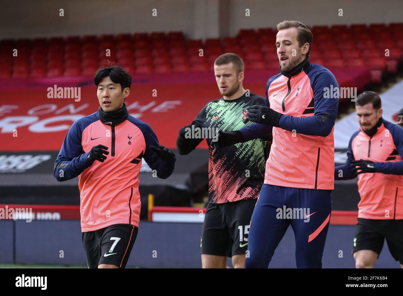 Harry kane son heung min hi-res stock photography and images - Alamy