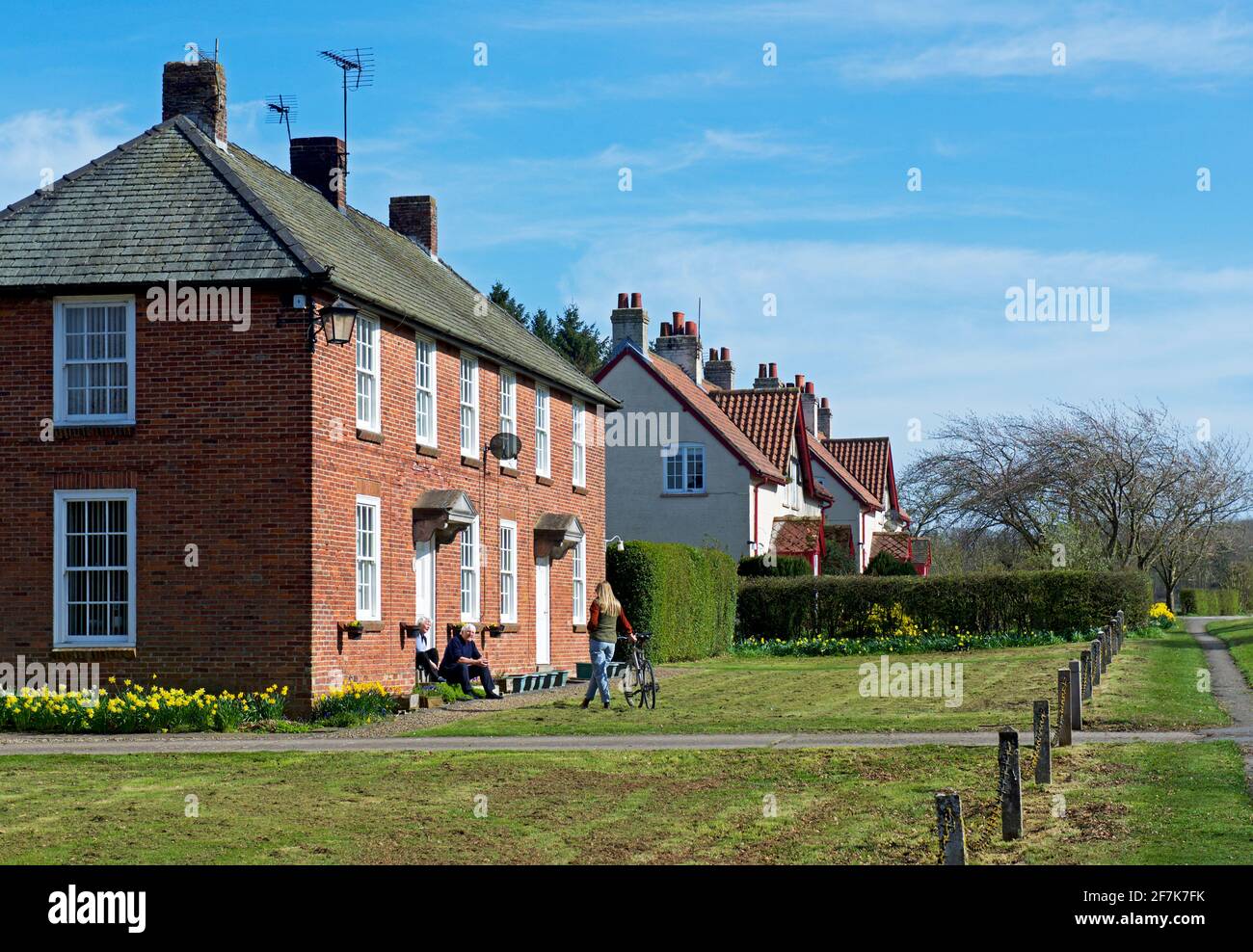Houses in the estate village of Sledmere, East Yorkshire, England UK ...