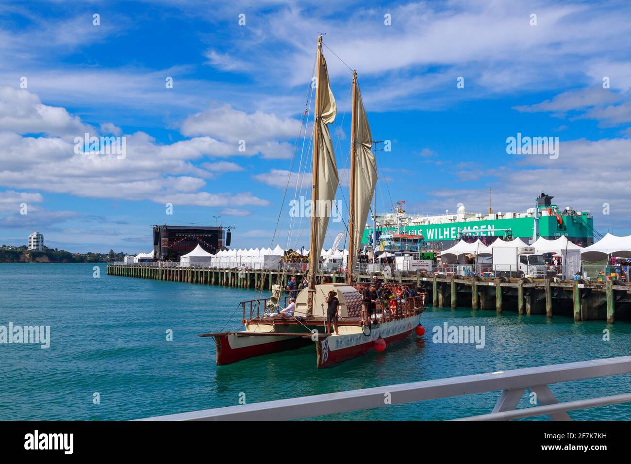The "Hinemoana", a traditional Maori twin-hulled ocean-going canoe, in ...
