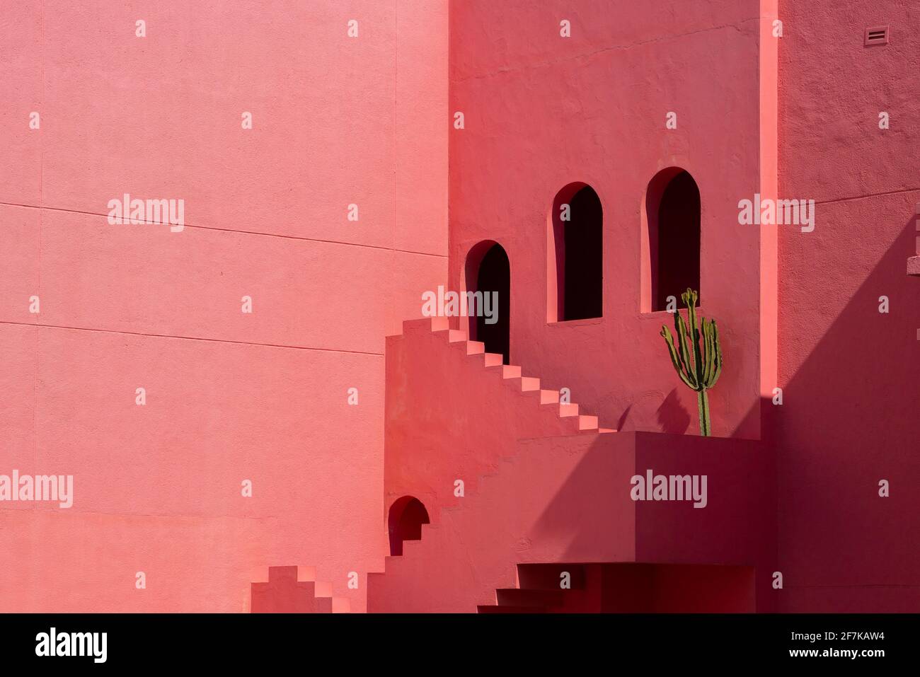 A pink castle in Zhengzhou, Fujian province, China Stock Photo - Alamy