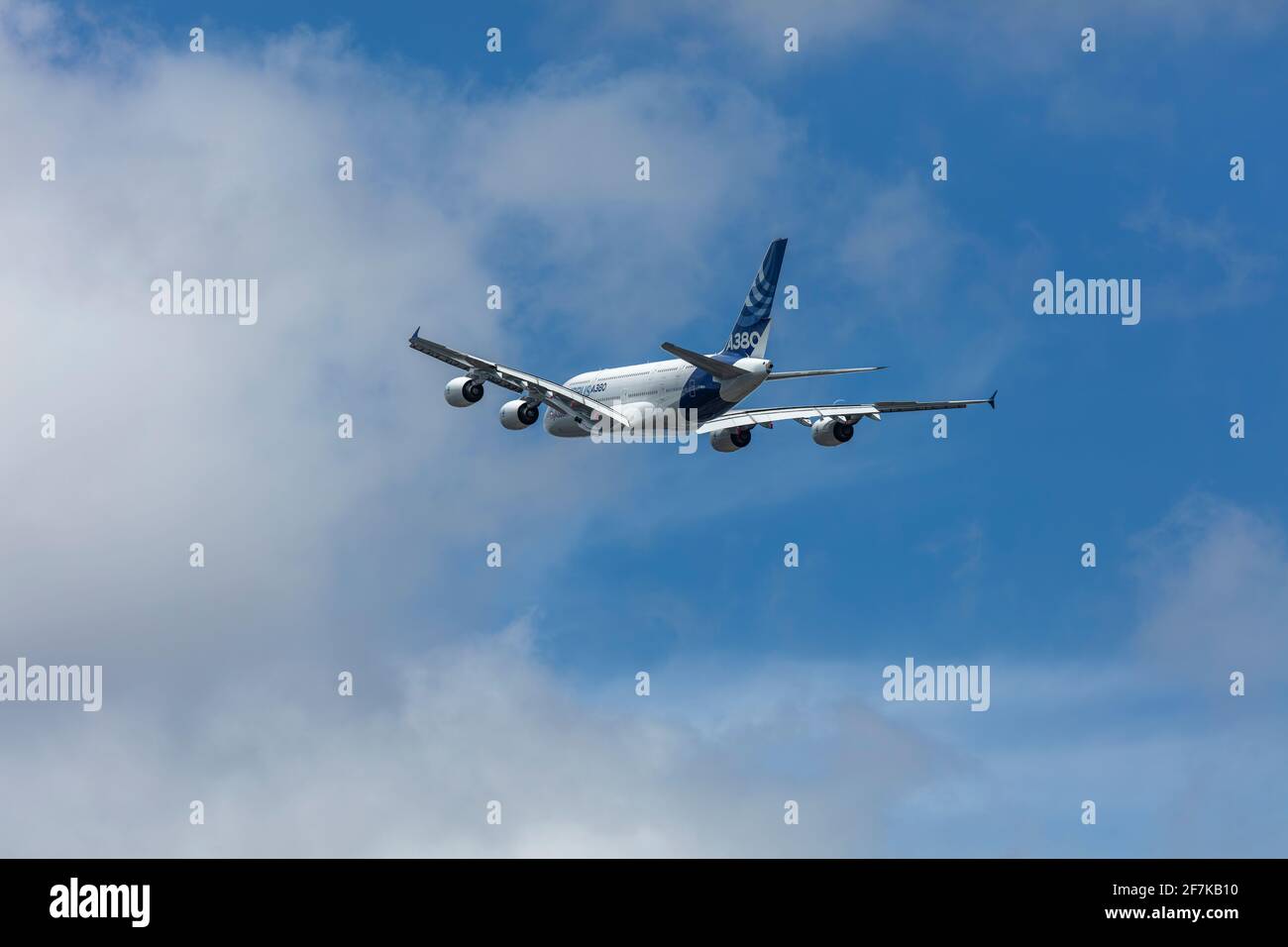 A380 Airbus Plane in flight from behind Stock Photo - Alamy