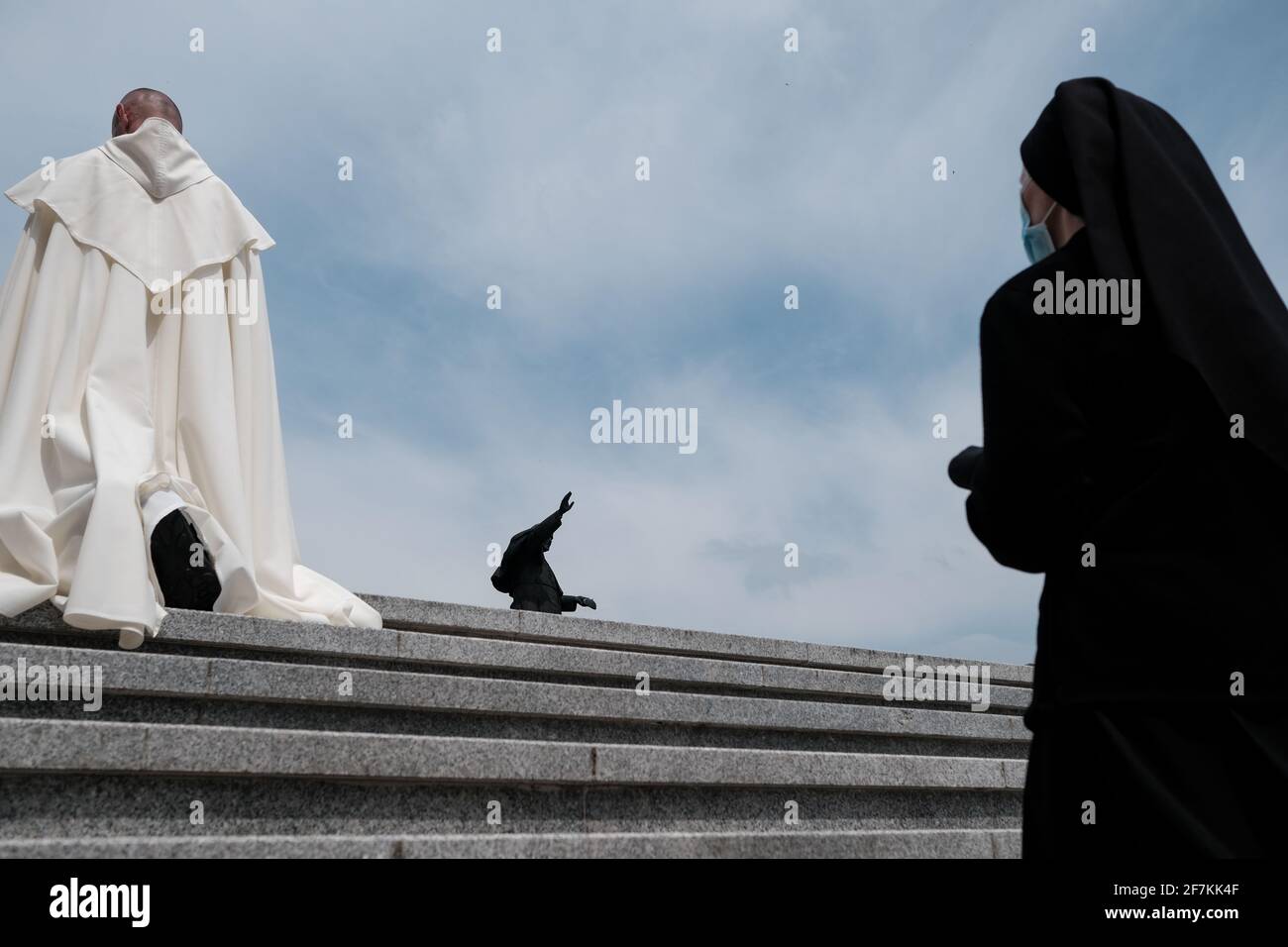 Czestochowa, Poland. 11th June, 2020. A monk and a nun seen in front of ...