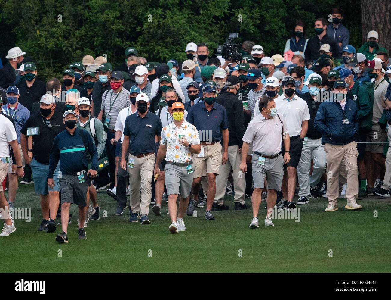 Club patrons hi-res stock photography and images - Alamy