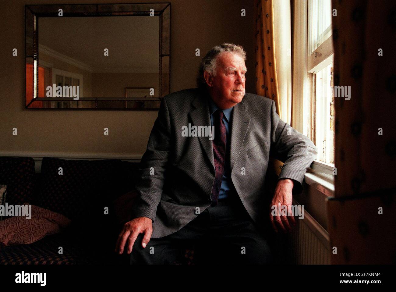 Sir edmund hillary hi-res stock photography and images - Alamy