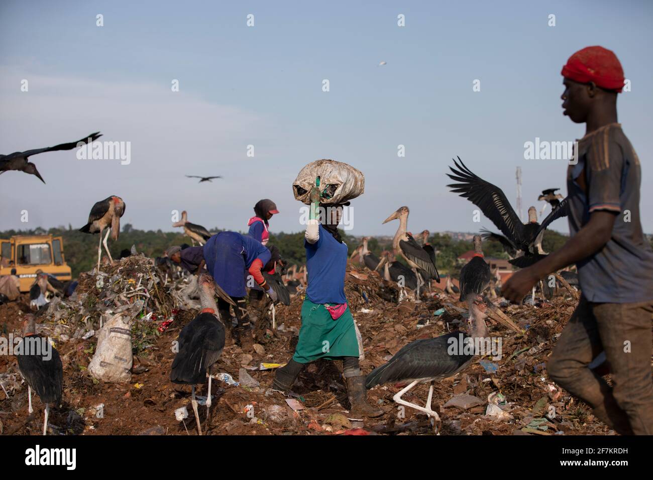 800 people hi-res stock photography and images - Alamy