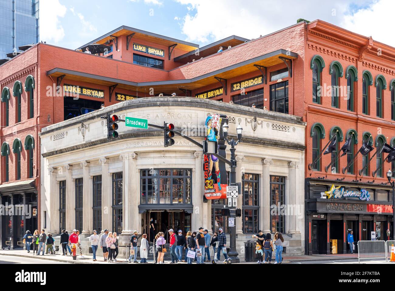 Luke Bryan's LUKE'S 32 BRIDGE is the country music singer's club on ...