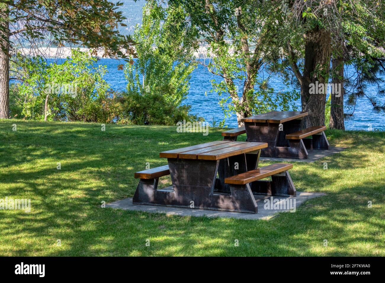 Recreation area with beautiful overview of the lake and mountains Stock ...