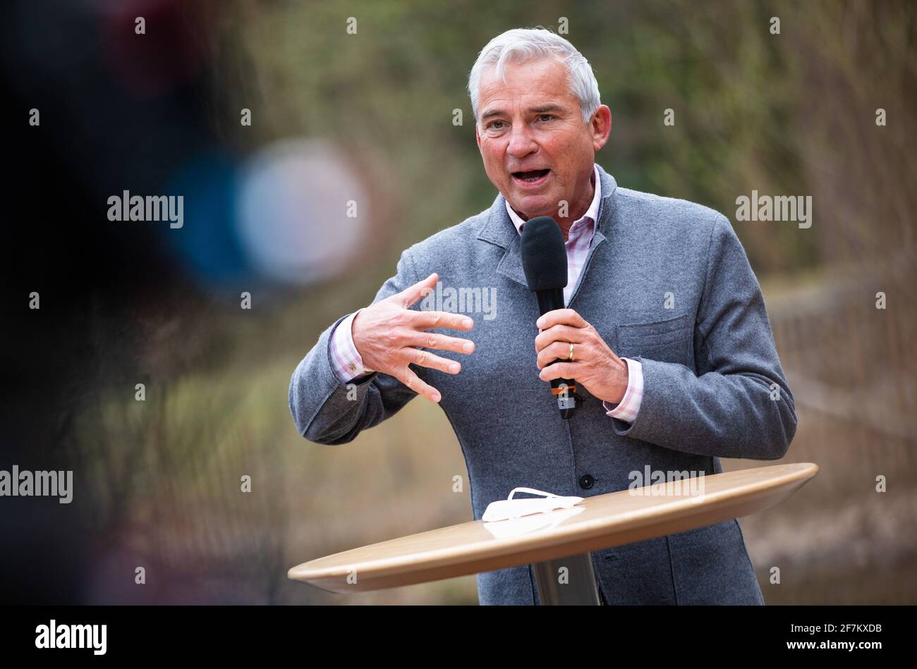 Schmidt begun hi-res stock photography and images - Alamy