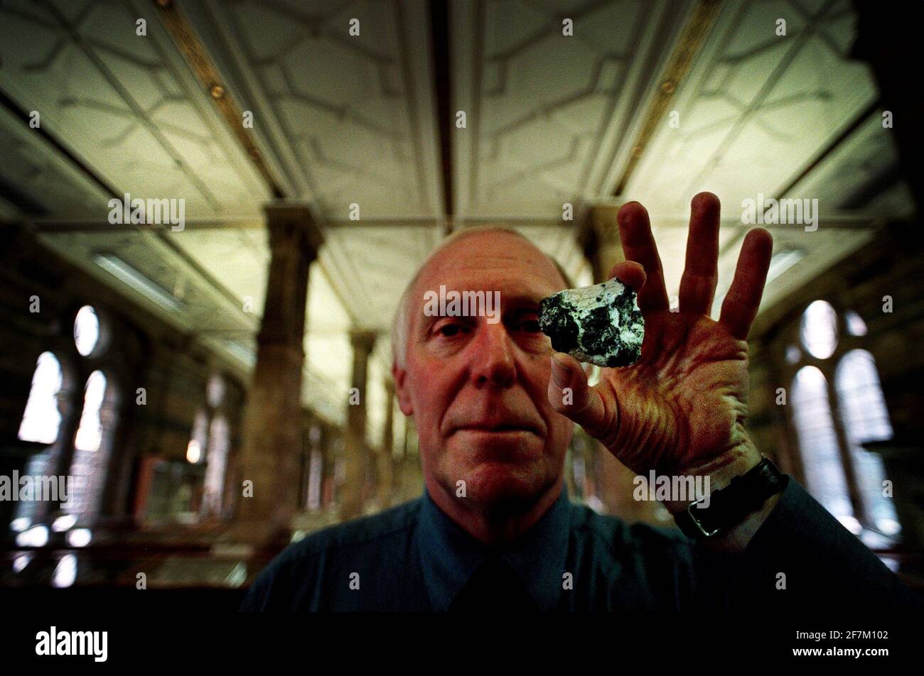 Symes hi-res stock photography and images - Alamy