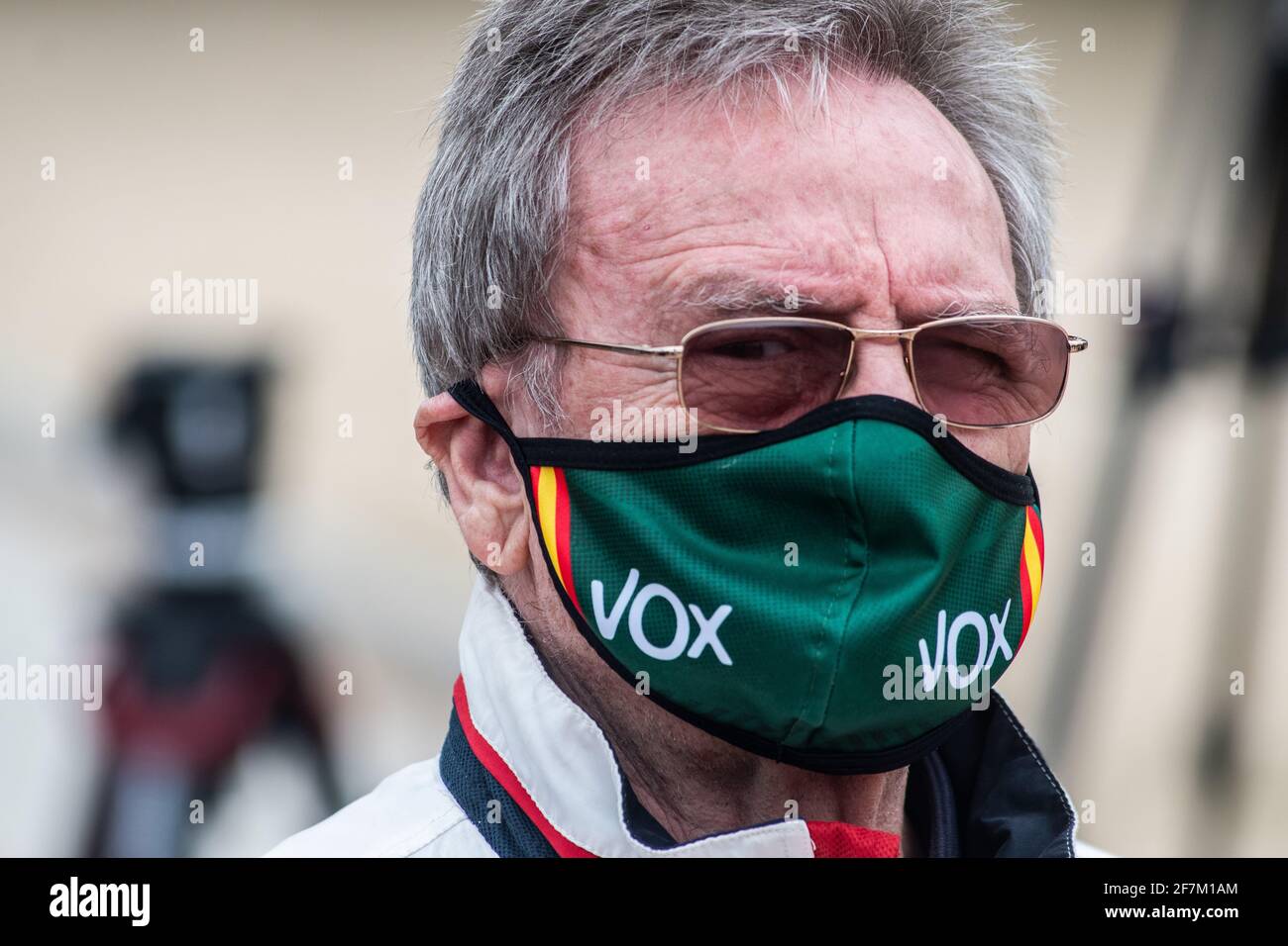 Far right mask hi-res stock photography and images - Alamy