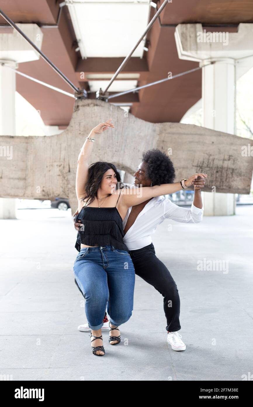 Interracial dancing hi-res stock photography and images - Alamy