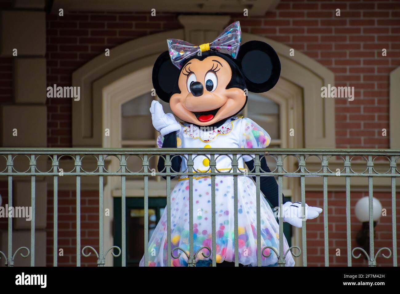 Orlando, Florida. August 04, 2020. Minnie Mouse waving from the balcony ...