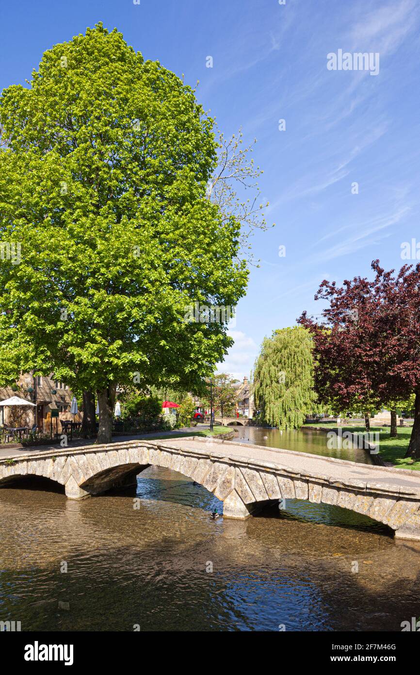 English bridges hi-res stock photography and images - Alamy