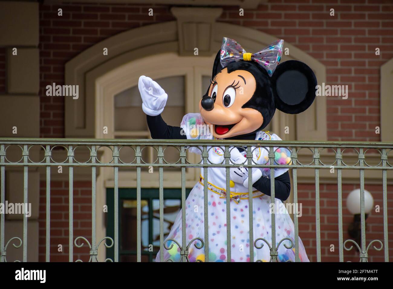 Orlando, Florida. August 04, 2020. Minnie Mouse waving from the balcony ...