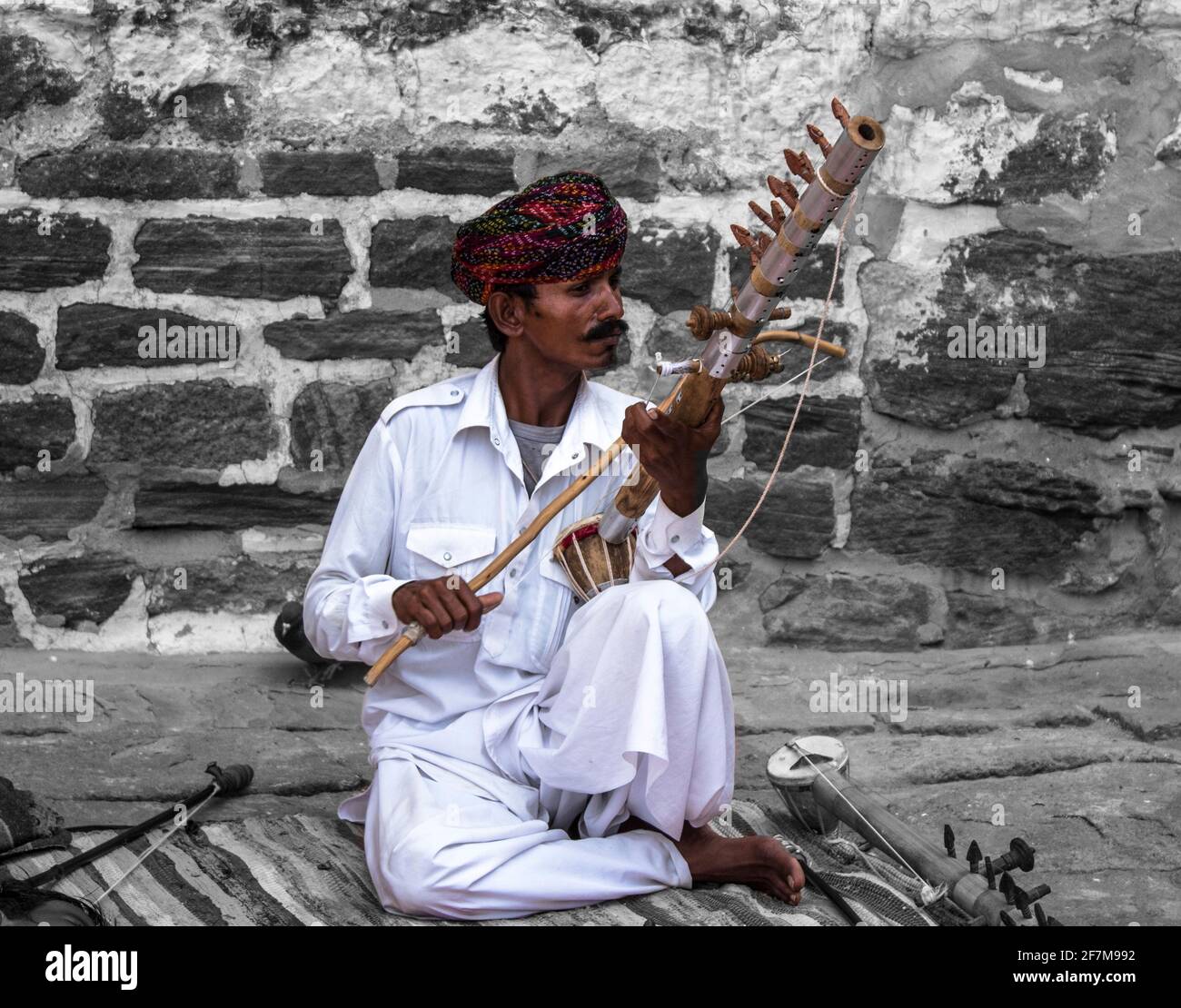 Man playing Ravanhtha Stock Photo - Alamy