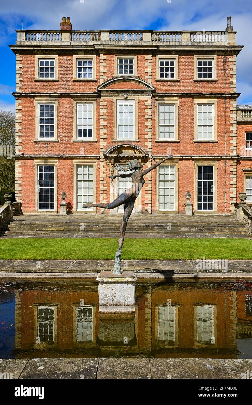 Newby hall hi-res stock photography and images - Alamy