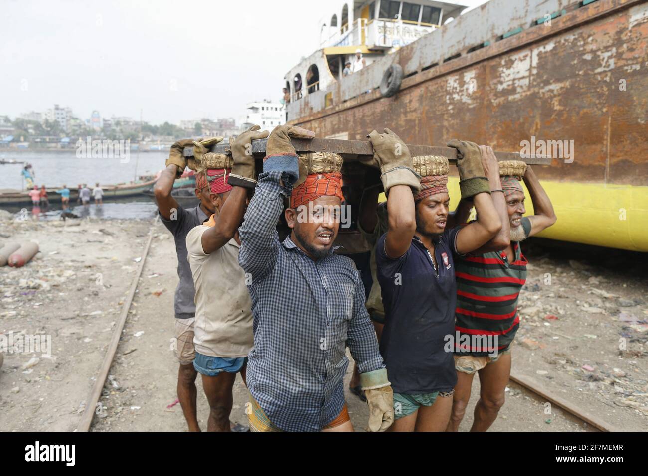 Industrie bangladesh hi-res stock photography and images - Alamy