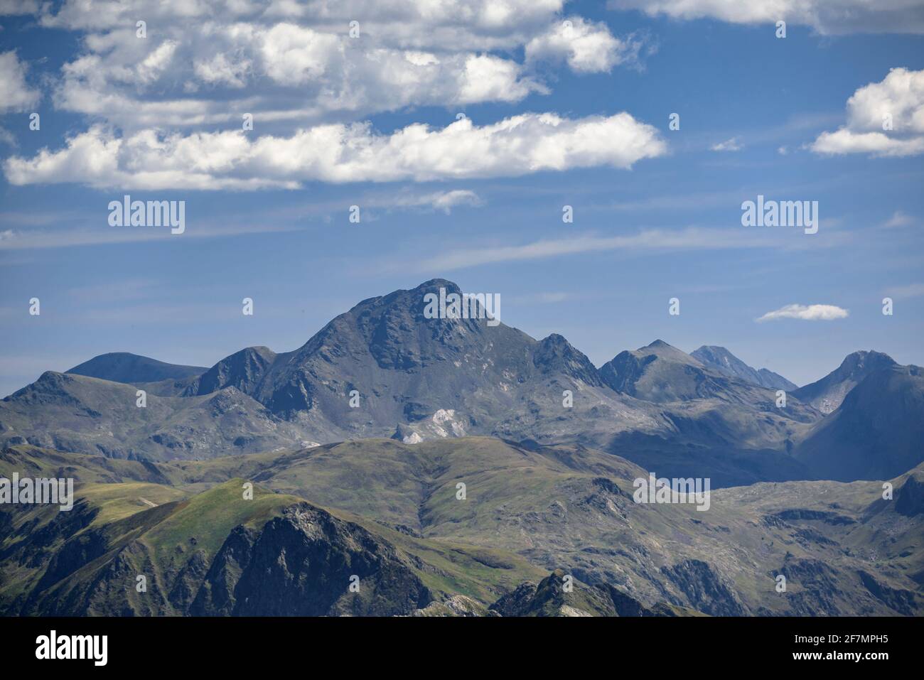 Vallee de la riviere unhola hi-res stock photography and images - Alamy
