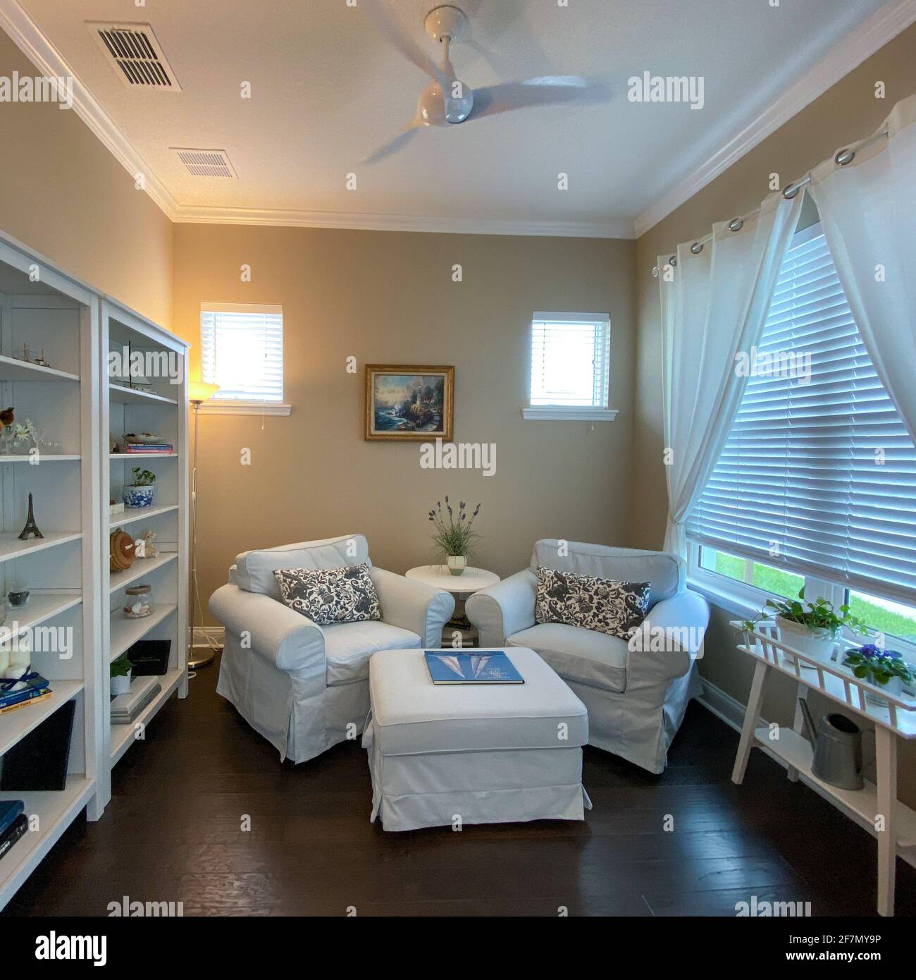 Den room home hi-res stock photography and images - Alamy