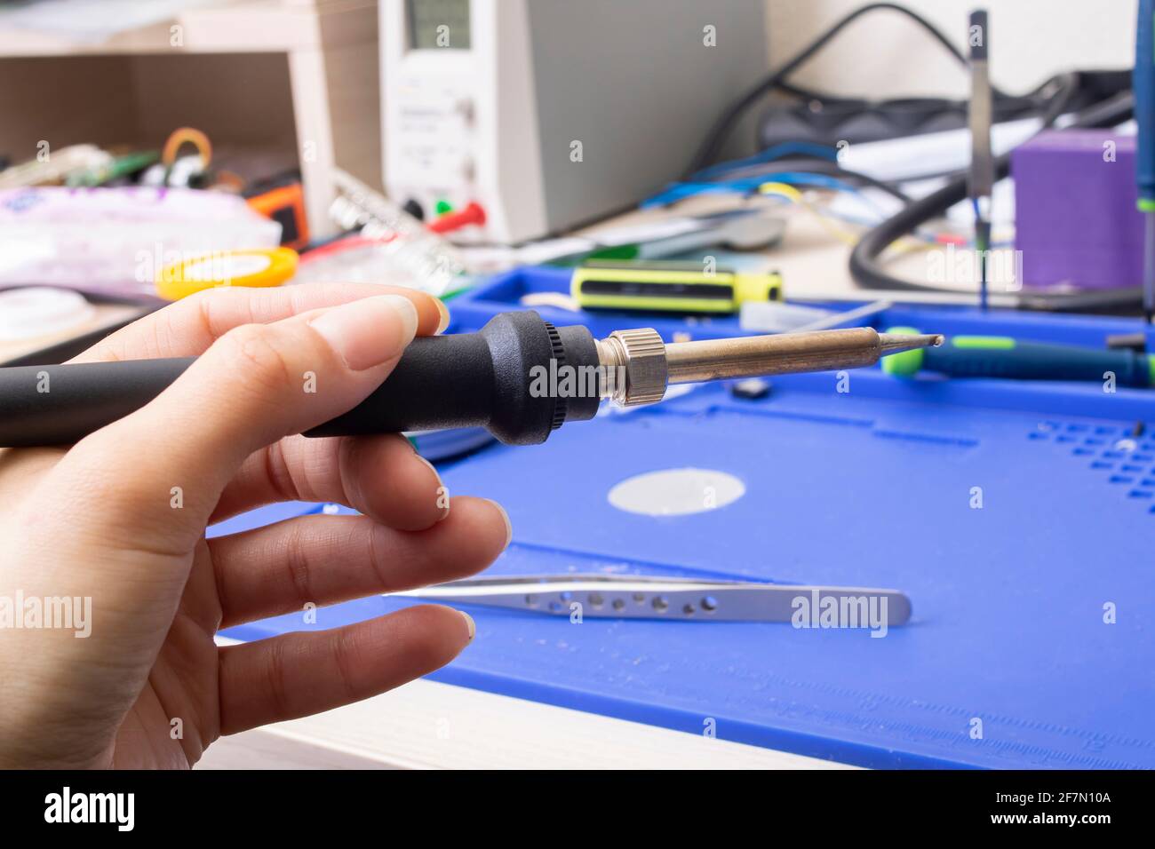 Aluminium soldering hi-res stock photography and images - Alamy