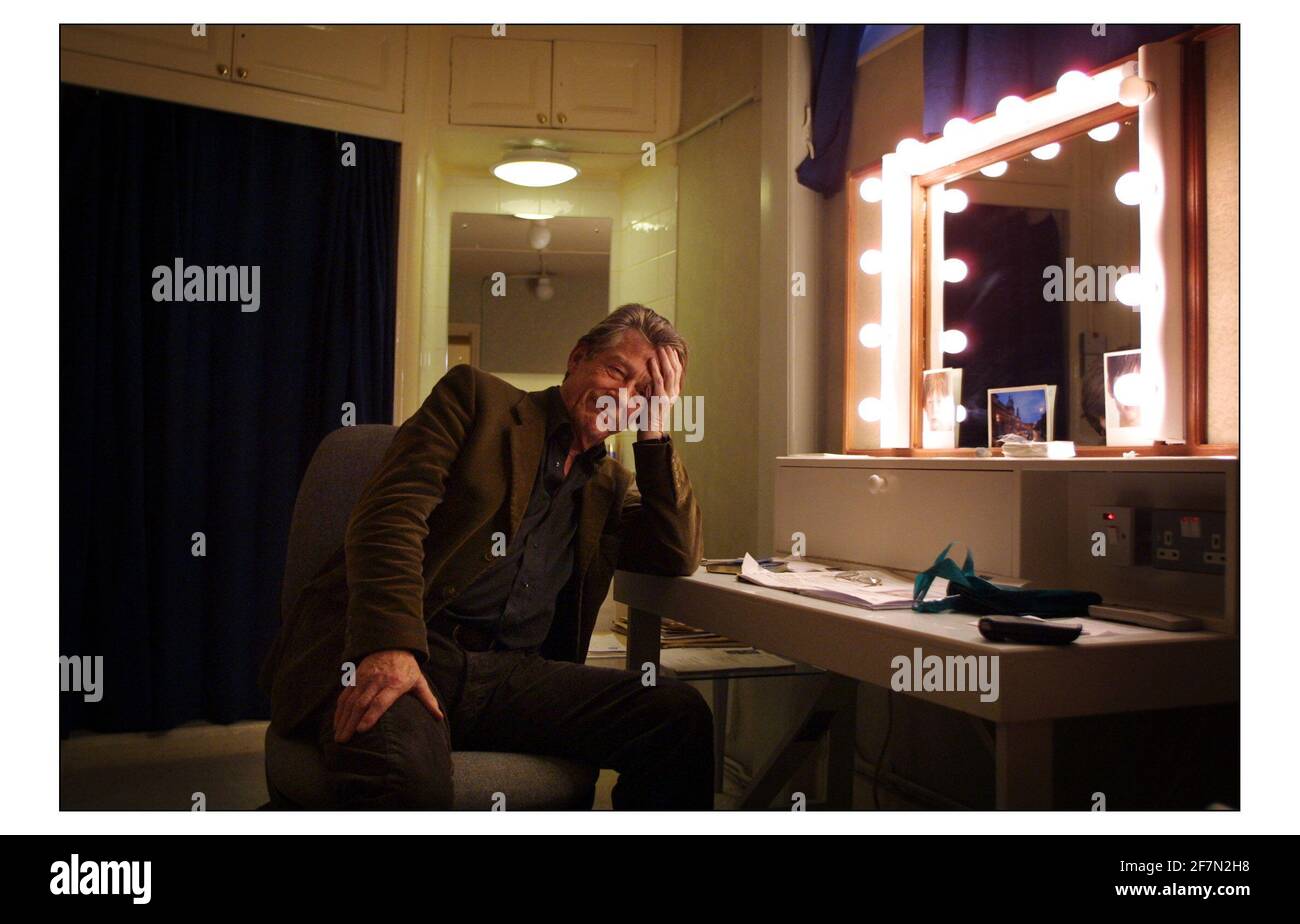 Actor in dressing room Cut Out Stock Images & Pictures - Alamy