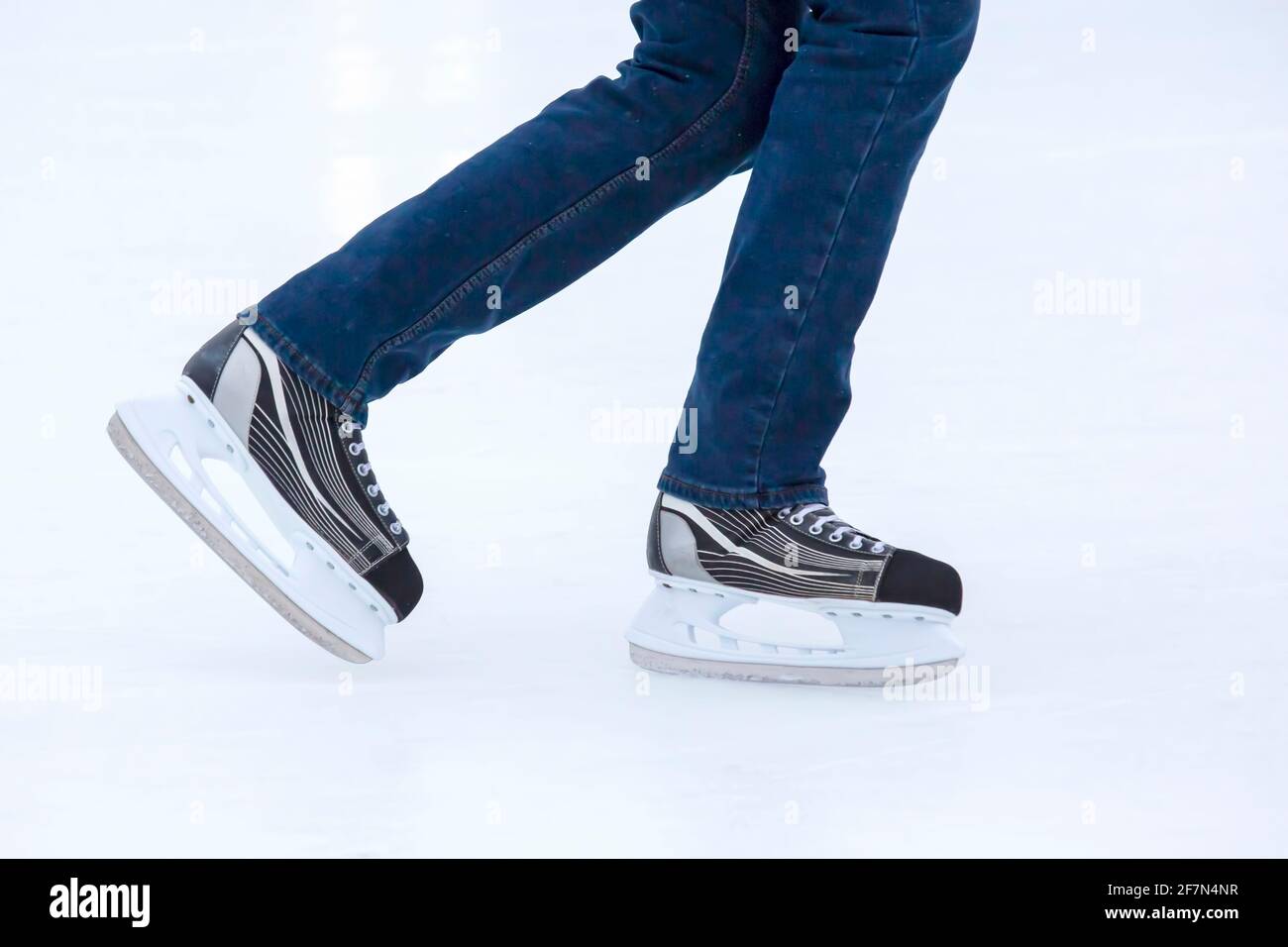 Blade runner legs hi-res stock photography and images - Alamy