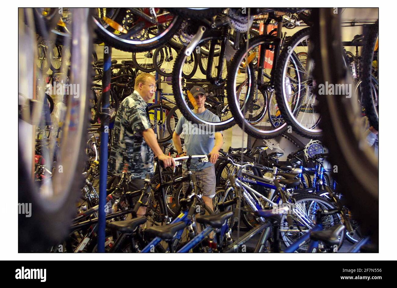 Cole Morton with Matthew Chapple from Edwardes bycicle shop in ...