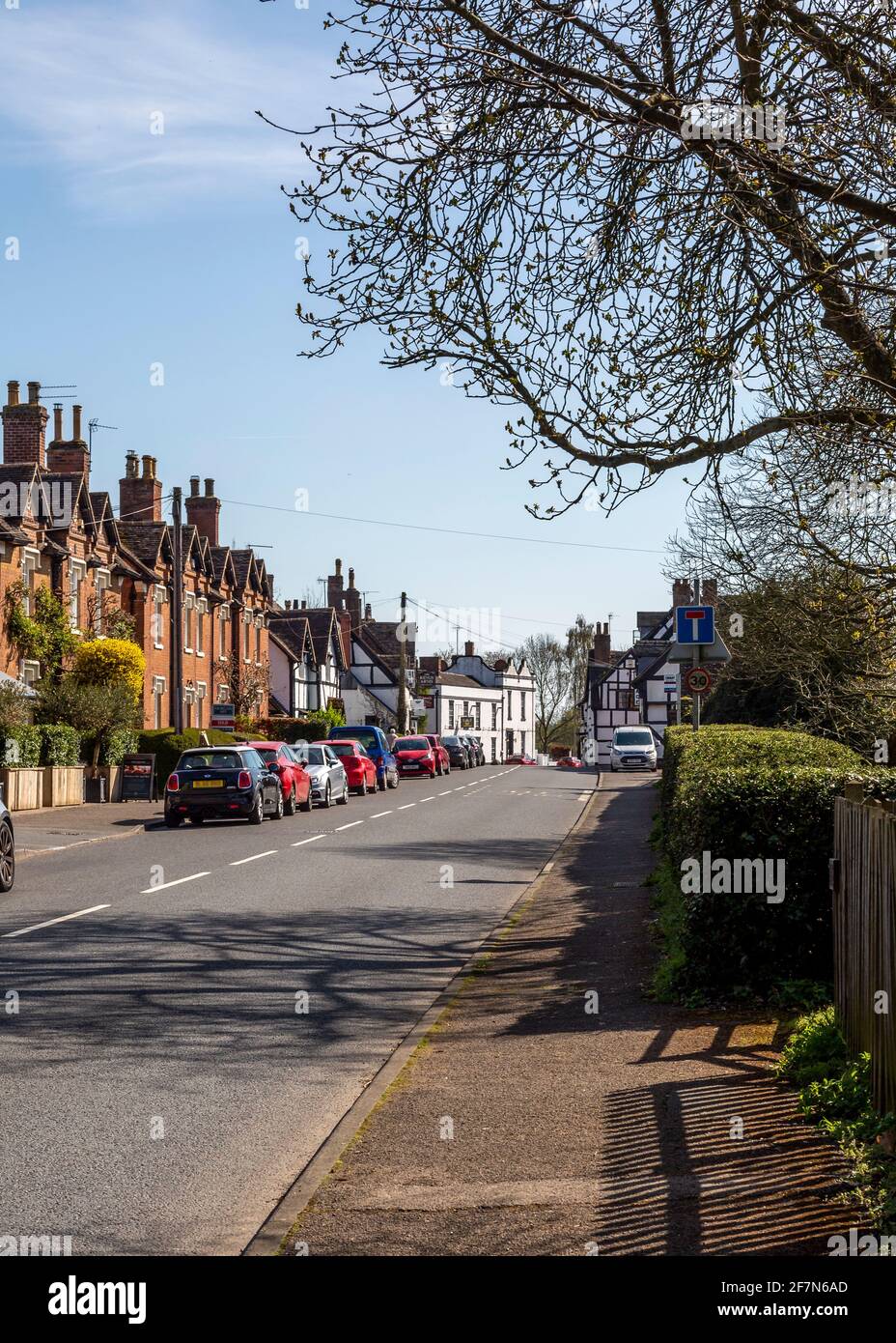 Ombersley village hi-res stock photography and images - Alamy