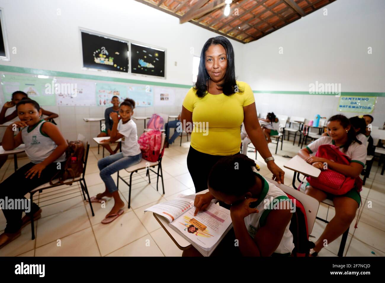 Brazil school uniform private public hi-res stock photography and ...