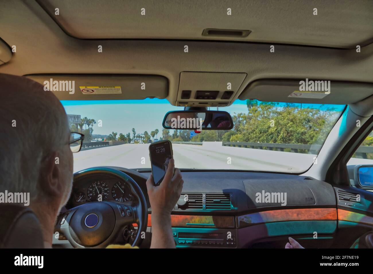 Driving smart hi-res stock photography and images - Alamy