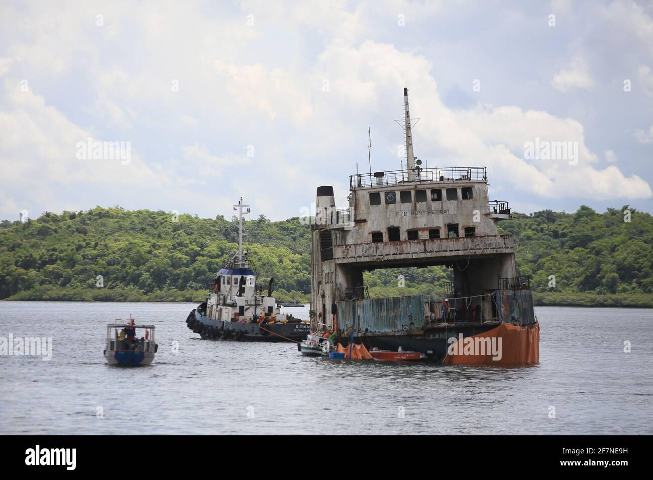 Port of aratu hi-res stock photography and images - Alamy