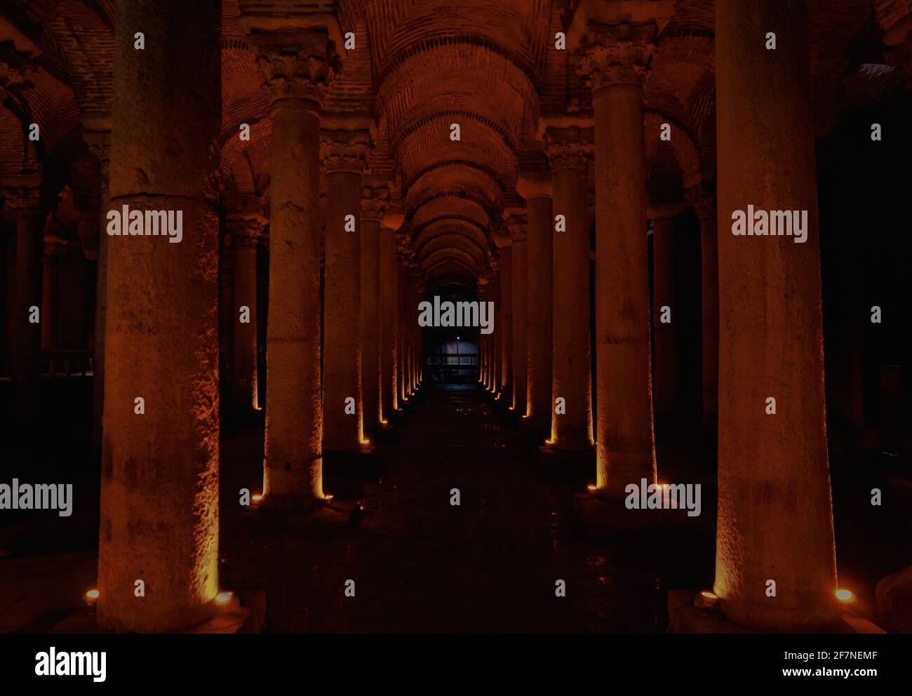 Medieval water cistern hi-res stock photography and images - Alamy