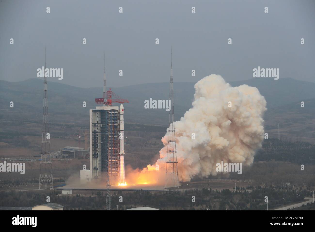 Taiyuan, Shiyan-6 series. 9th Apr, 2021. A Long March-4B carrier rocket ...