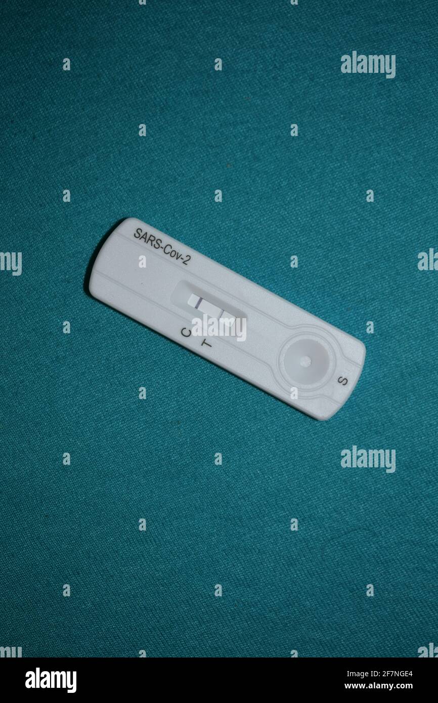 Corona virus positive test close up background modern medical covid-19 ...