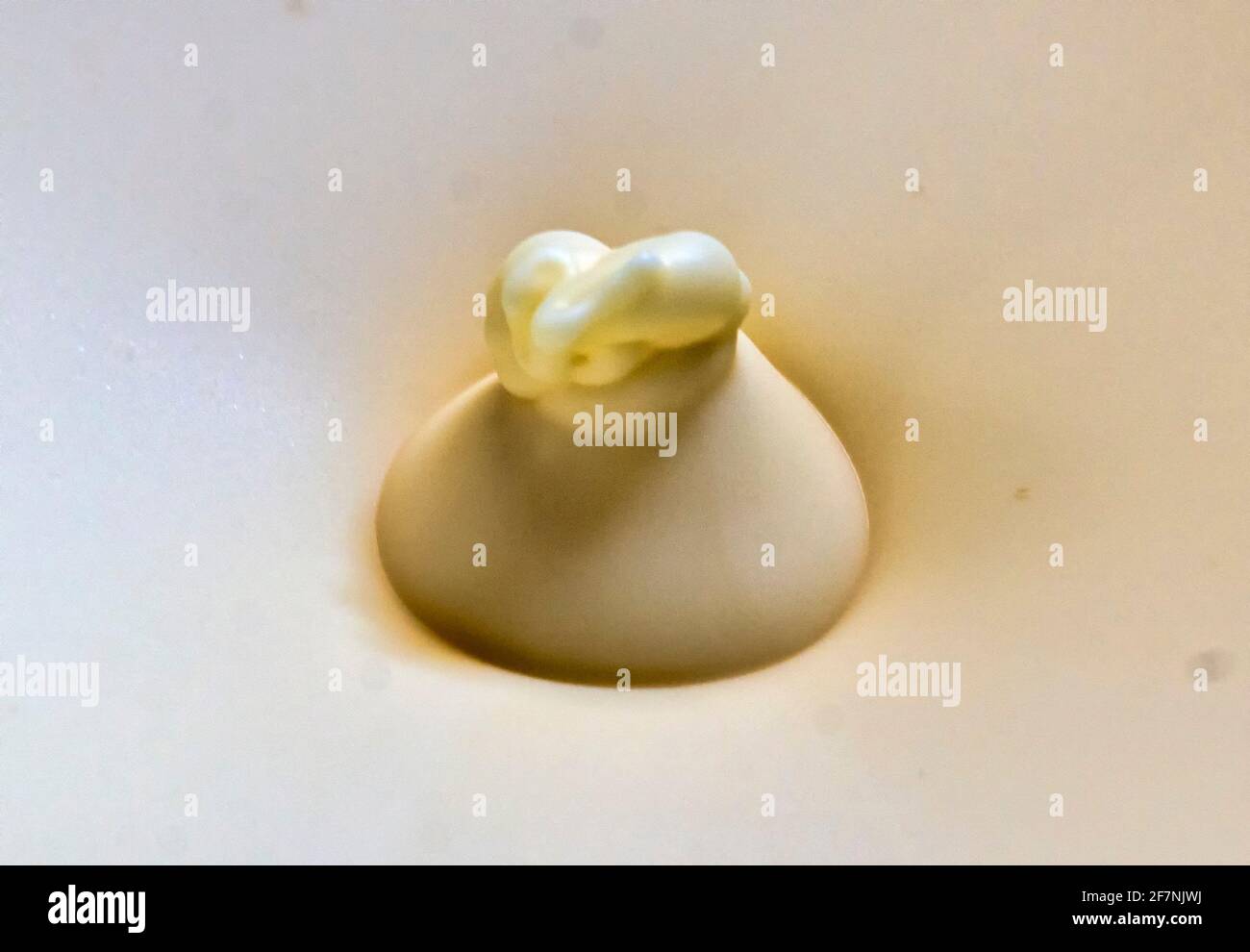 Tub of butter hi-res stock photography and images - Alamy